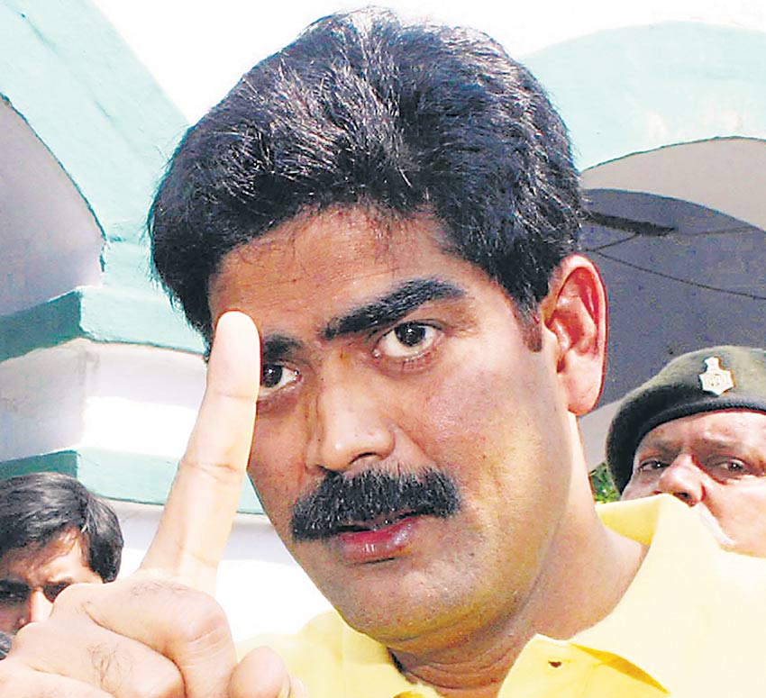 बिहार: सगे भाइयों को अगवा करके तेजाब से जलाकर मारने के केस में पूर्व ...