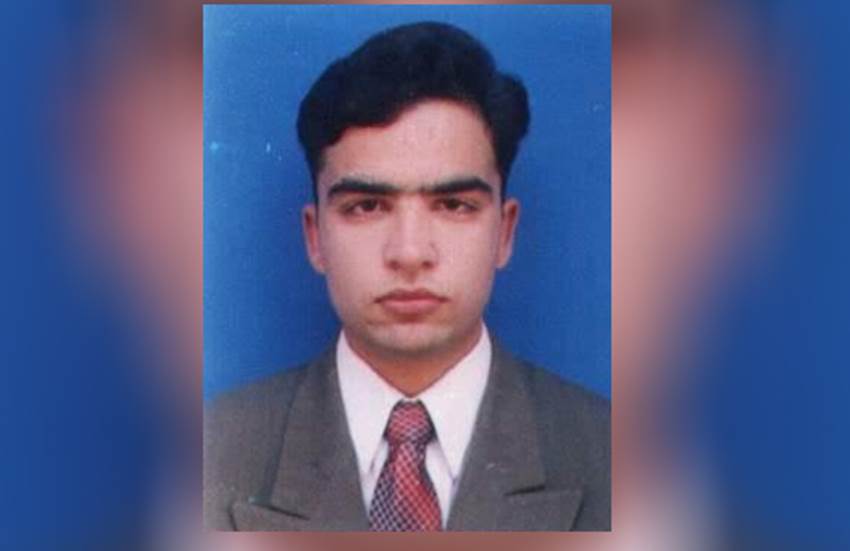 Bacha Khan University attack की आंखोंदेखी: पिस्‍टल थामे आतंकियों से ...