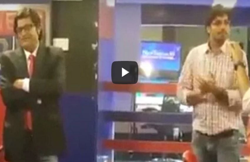 Video: टाइम्स नाउ से विदाई पर साथ काम करने वालों से बोले अरनब गोस्वामी ...