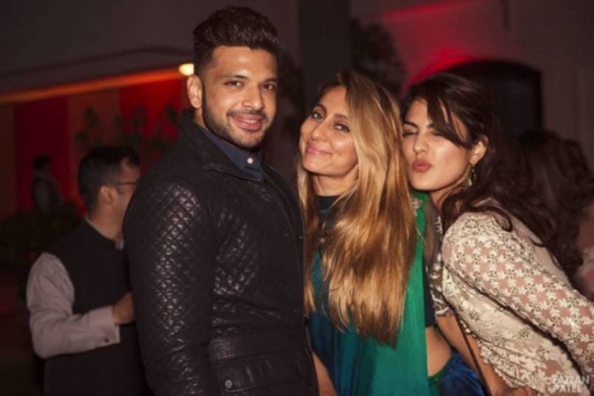 वीजे युदि की शादी में पहुंचे निखिल चिनप्पा, सायरस साहुकार, मिनी माथुर ...