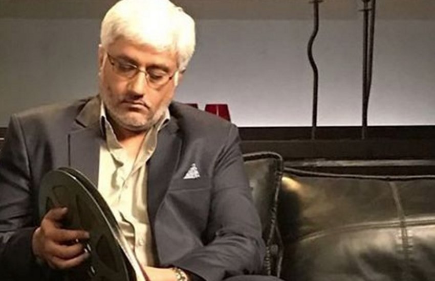 निर्देशक से उपन्यासकार बने विक्रम भट्ट ने कहा- प्यार पाने के लिए जितना ...