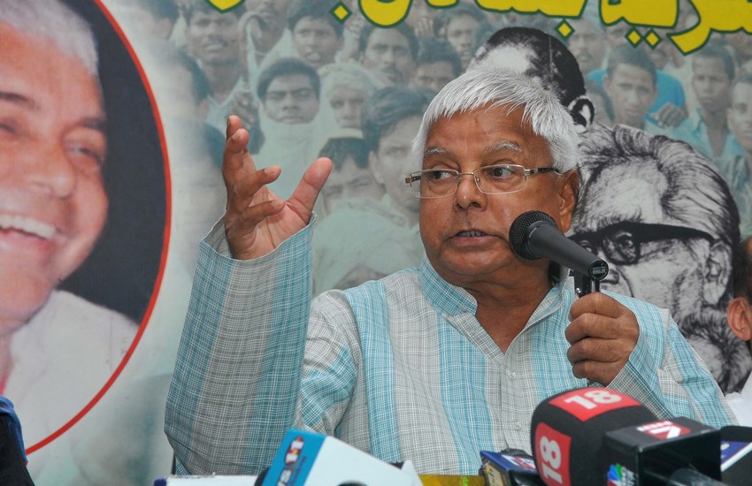 ‘जनादेश के बलात्कारी’ के इलाज के लिए लालू ने पूछा डॉक्टर, टि्वटर ने ...