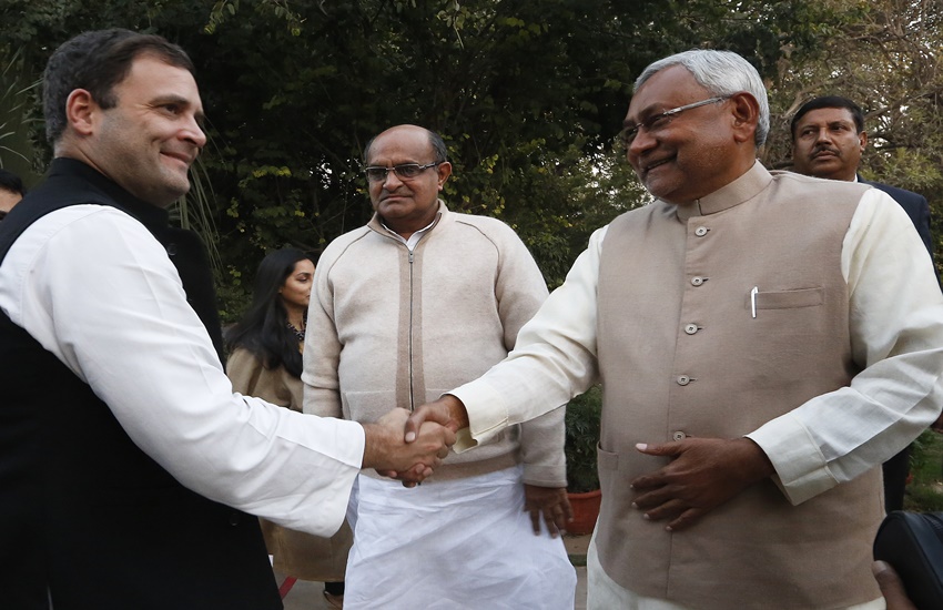 ‘महागठबंधन 2019’ के लिए सोनिया गांधी से मिले नीतीश कुमार, बड़ा सवाल ...