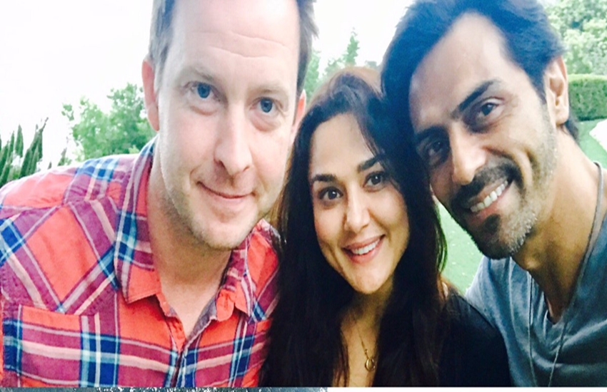 प्रीति जिंटा और उनके पति गुड जीनइनफ से लॉस एंजिलिस में मिले अर्जुन ...