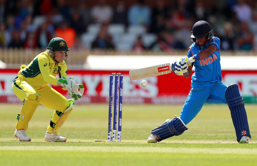 अॉस्ट्रेलिया के खिलाफ 171 ठोकने वाली हरमनप्रीत कौर को इस पूर्व क्रिकेटर ...