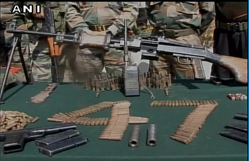 कश्‍मीर: हंदवाड़ा में आतंकियों का ठिकाना मिला, एंटी एयरक्राफ्ट गन समेत ...