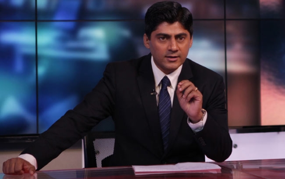 न्यूज एंकर ने ट्वीट करके पूछा- सेक्सी राधा और सेक्सी दुर्गा क्यों मैरी ...