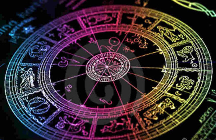 शुक्र ग्रह ने कुंडली में बदली अपनी चाल, पहुंचा वृश्चिक राशि में, जानें ...