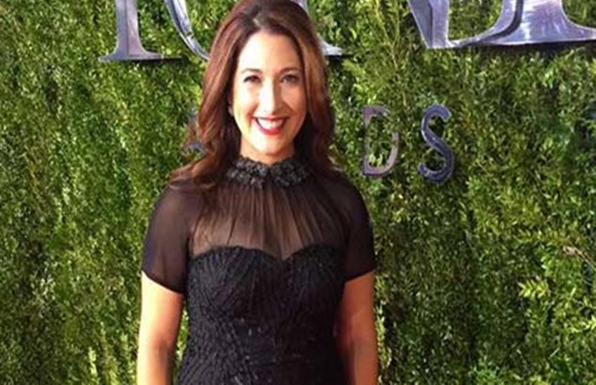 अलास्का एयरलाइंस के विमान में शर्मनाक हरकत, मार्क जुकरबर्ग की बहन से ...