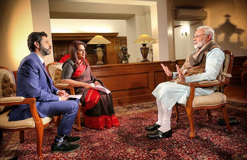 जी न्‍यूज के बाद पीएम नरेंद्र मोदी ने अब टाइम्‍स नाउ को दिया इंटरव्‍यू ...