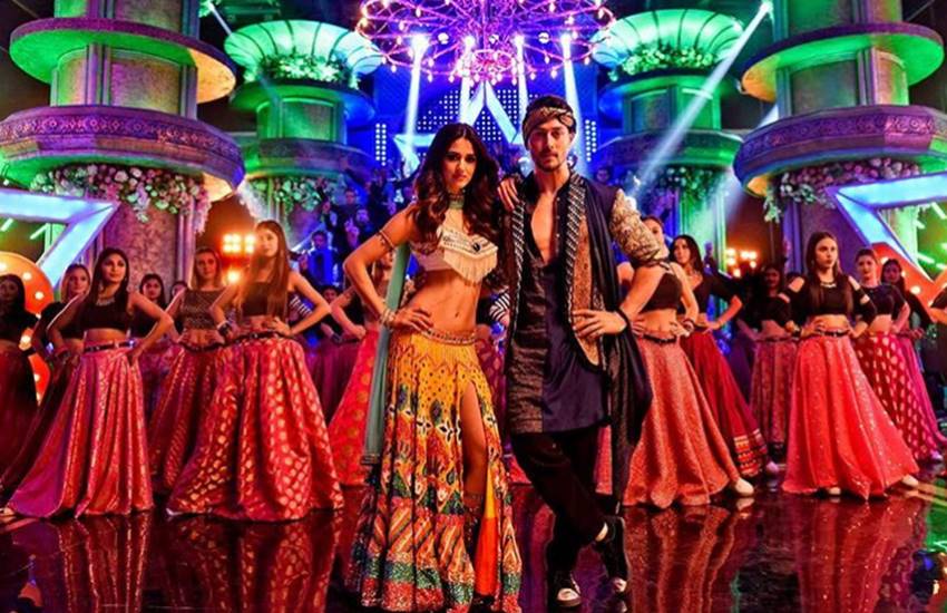 Baaghi 2 Song : ‘मुंडेया तों बचके रहीं’ गाना रिलीज, पंजाबी स्टाइल में ...