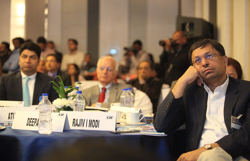 दिग्गज दवा कंपनी के चेयरमैन का तलाक, राजीव मोदी ने पत्नी को दिया 200 ...