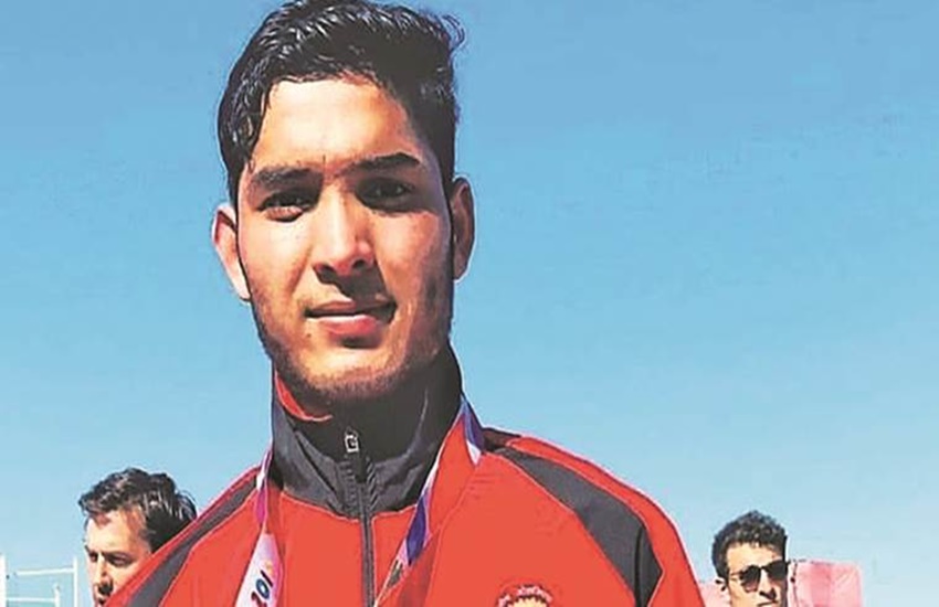 यूथ ओलंपिक: पिता को जंगल माफिया ने मार डाला था, बेटा भारत के लिए सिल् ...