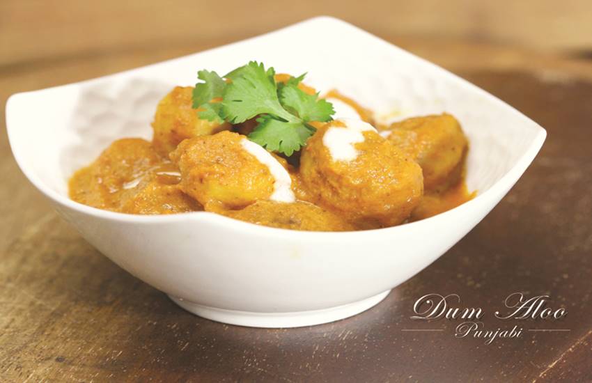 दाना-पानी: पारंपरिक के साथ प्रयोग, दम आलू और अमरूद की चटनी | Jansatta