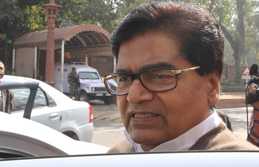 पत्रकारों पर बरसे रामगोपाल यादव- तुम कल्पना क्यों करते हो, पहले गठबंधन ...