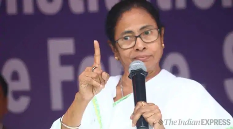 West Bengal: ममता बनर्जी ने बीजेपी पर लगाया धर्म को राजनीति में मिलाने ...