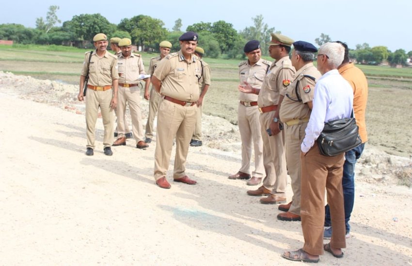 UP: प्रयागराज में डबल मर्डर से सनसनी, रेल सफाईकर्मी और बैंक मैनेजर की ...