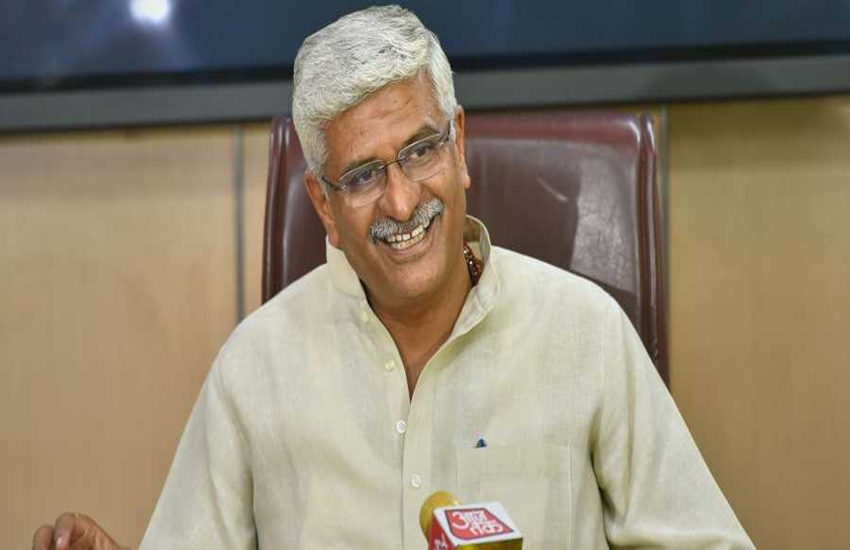 पाकिस्तान जाने वाली नदियों का पानी रोक अपने किसानों को देने पर कर रहे ...