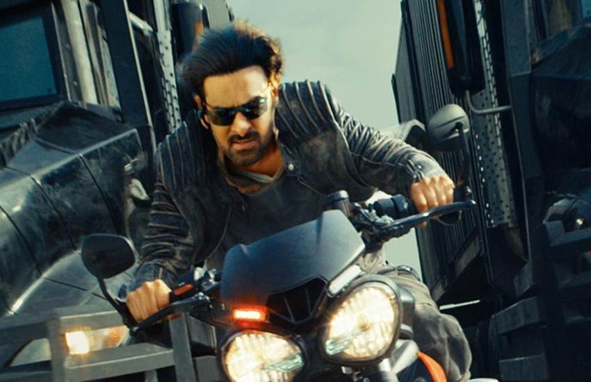 Saaho Box Office Collection Day 1: क्रिटिक्स और ट्रेड एक्सपर्ट ने साहो ...