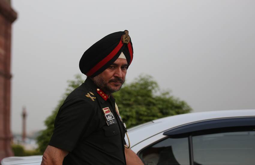 PoK में रह रहे लोगों को स्थानीय नेताओं के जरिए भड़का रहा पाक, ढाल बना ...