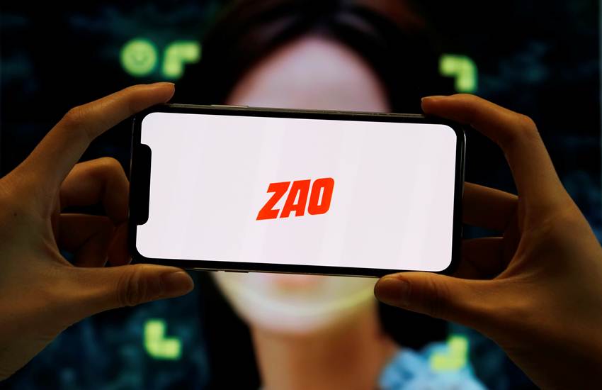 Zao: किसी भी वीडियो में आपकी शक्ल डाल सकता है यह ऐप! धड़ाधड़ डाउनलोड से ...