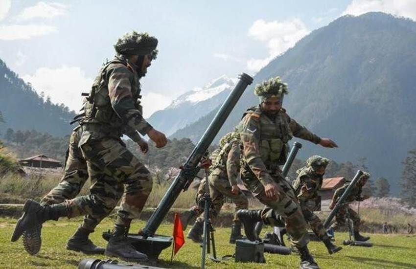 भारतीय सेना की बड़ी कार्रवाई- पीओके में आतंकी लॉन्च पैड किए नष्ट, 18 ...