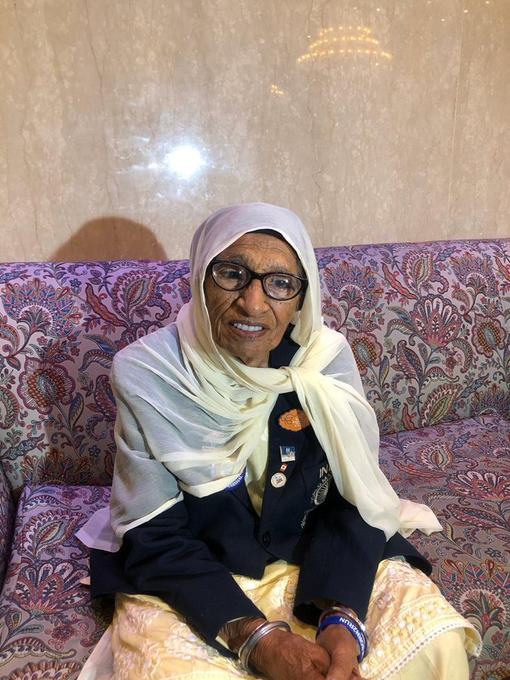 महिलाओं को अकाउंट देने पर मोदी पर भड़के सीताराम येचुरी, कहा- 10 साल से ...