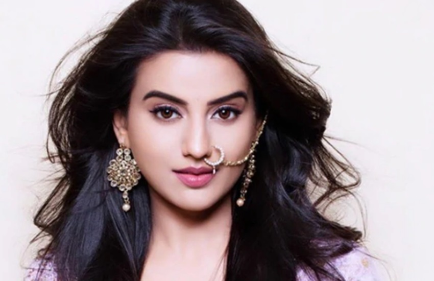 जब छलका भोजपुरी एक्ट्रेस अक्षरा सिंह का दर्द, बोलीं-‘यह लोग छोटे-छोटे ...