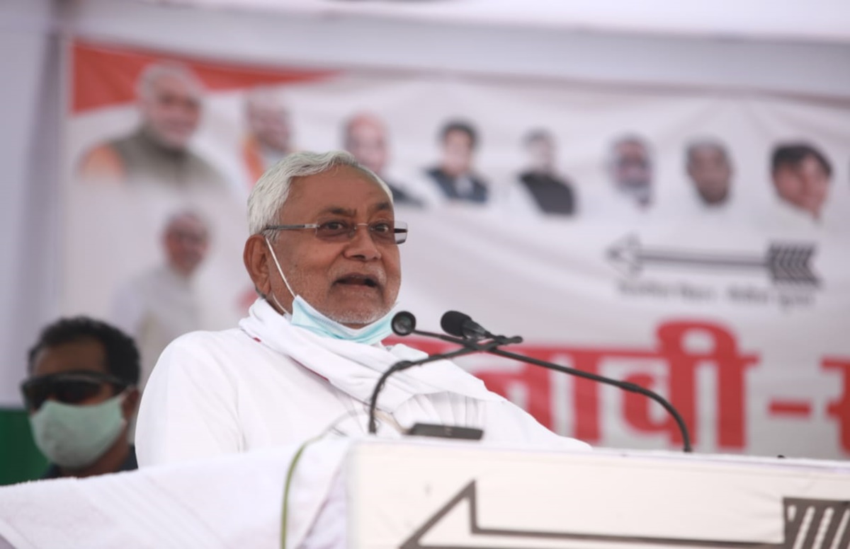 बिहार चुनाव: तुमको वोट नहीं देना है मत दो लेकिन…, सभा में लालू जिंदाबाद ...