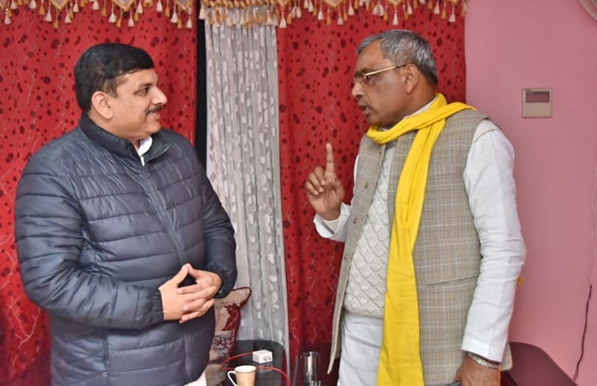 यूपी चुनाव के लिए गुटबंदी कर रहे राजभर? AAP के संजय सिंह से की मुलाकात ...