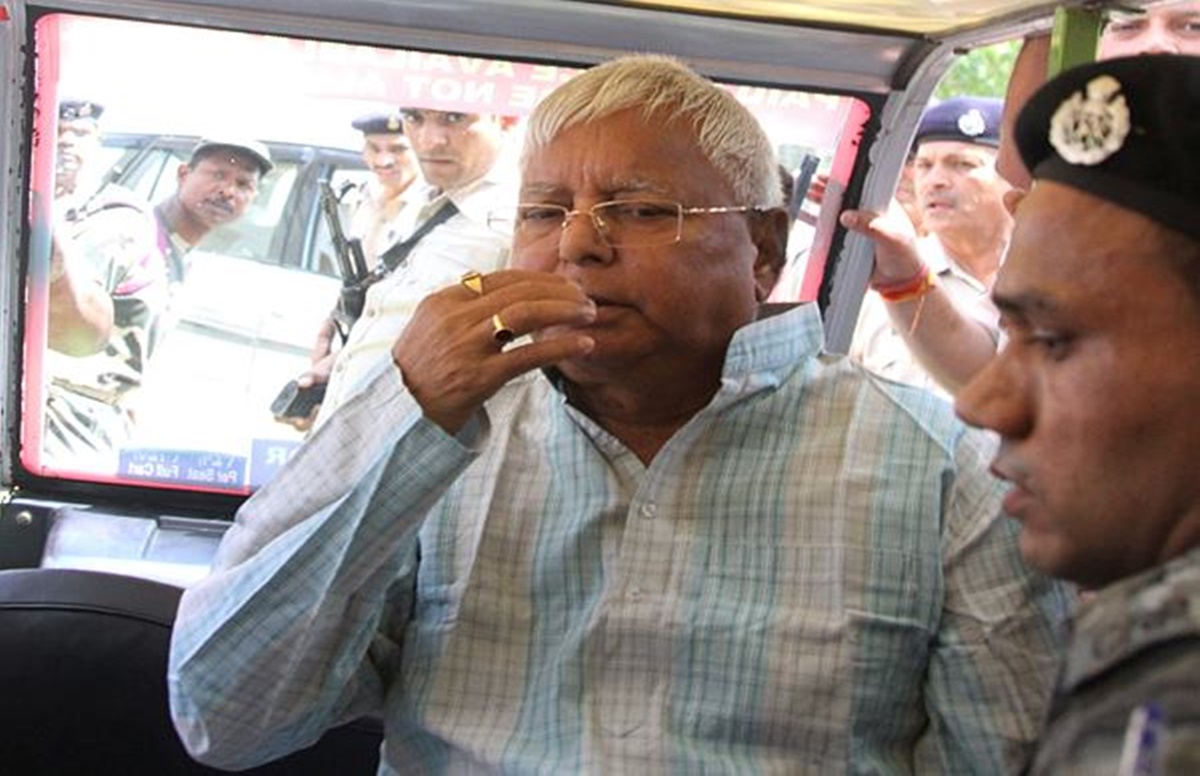 लालू की तबीयत बिगड़ी तो खुद गाड़ी चला अस्पताल पहुंचे स्वास्थ्य मंत्री ...