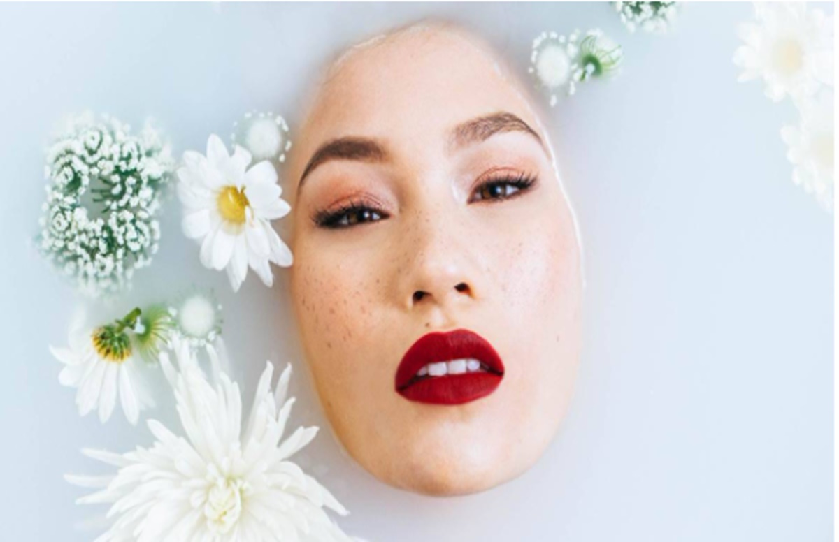 Skin Care: त्वचा के डेड स्किन कम करते हैं आपकी खूबसूरती को, इन 5 टिप्स ...