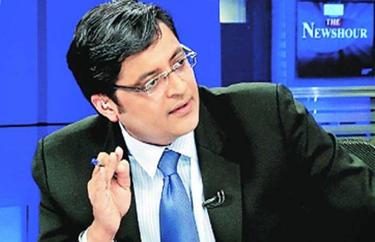 र‍िपब्‍ल‍िक पर ड‍िबेट: एक पैनल‍िस्‍ट ने दूसरे को जोर से डांटा तो और जोर ...