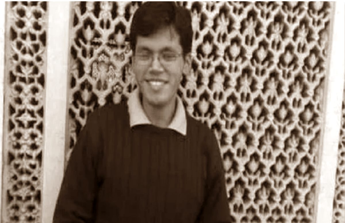 ट्रेन में पढ़ाई कर IAS की परीक्षा पास कर ली, शशांक मिश्रा की कहानी है ...