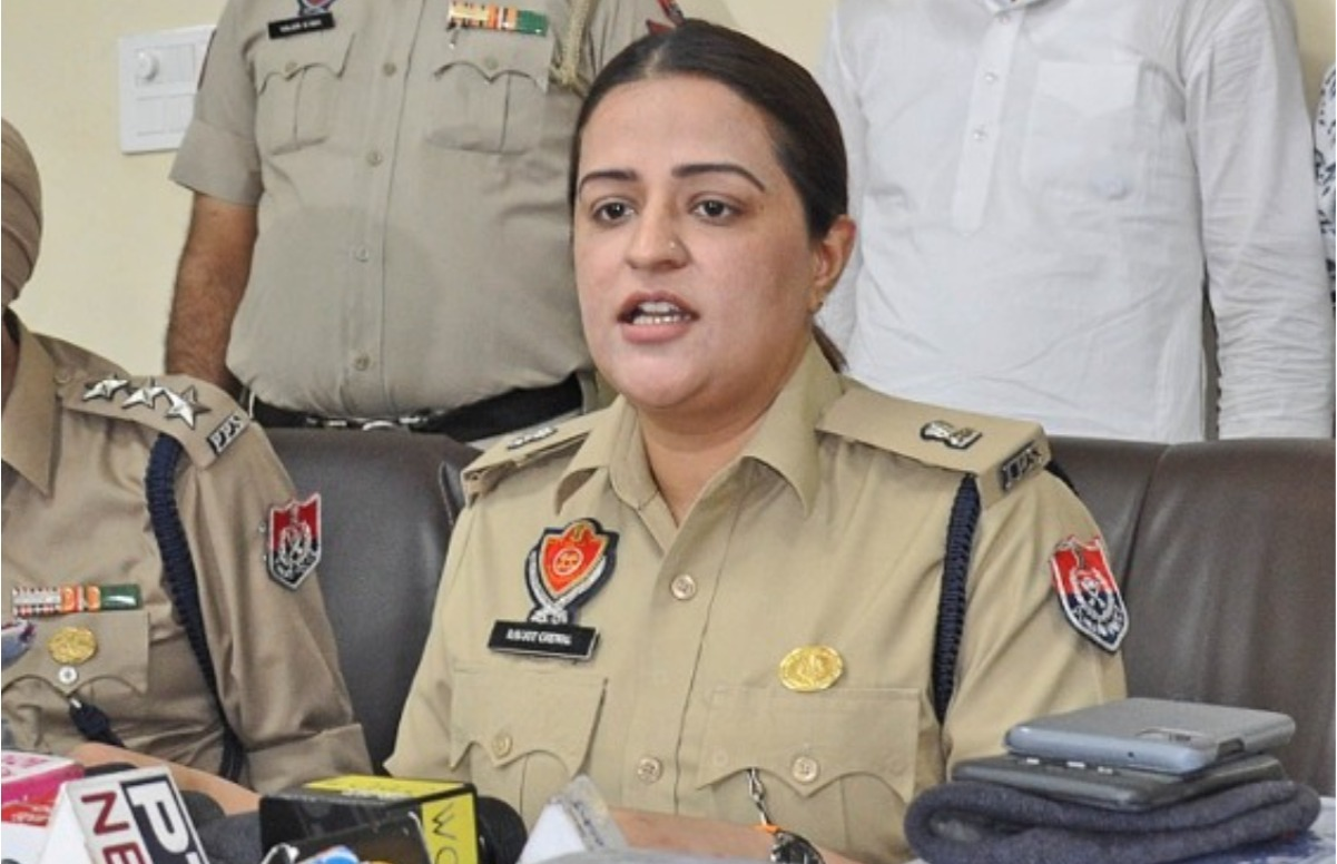 रवजोत कौर ग्रेवालः डेंटिस्ट से सिविल सेवा में ली एंट्री, पंजाब PCS ...