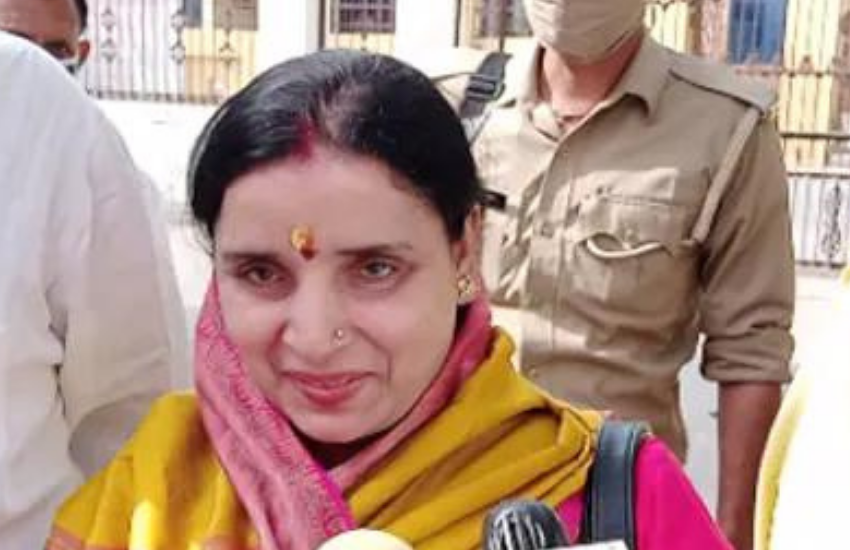 Sandhya Yadav the first daughter came out of Mulayam Singh Yadav ...