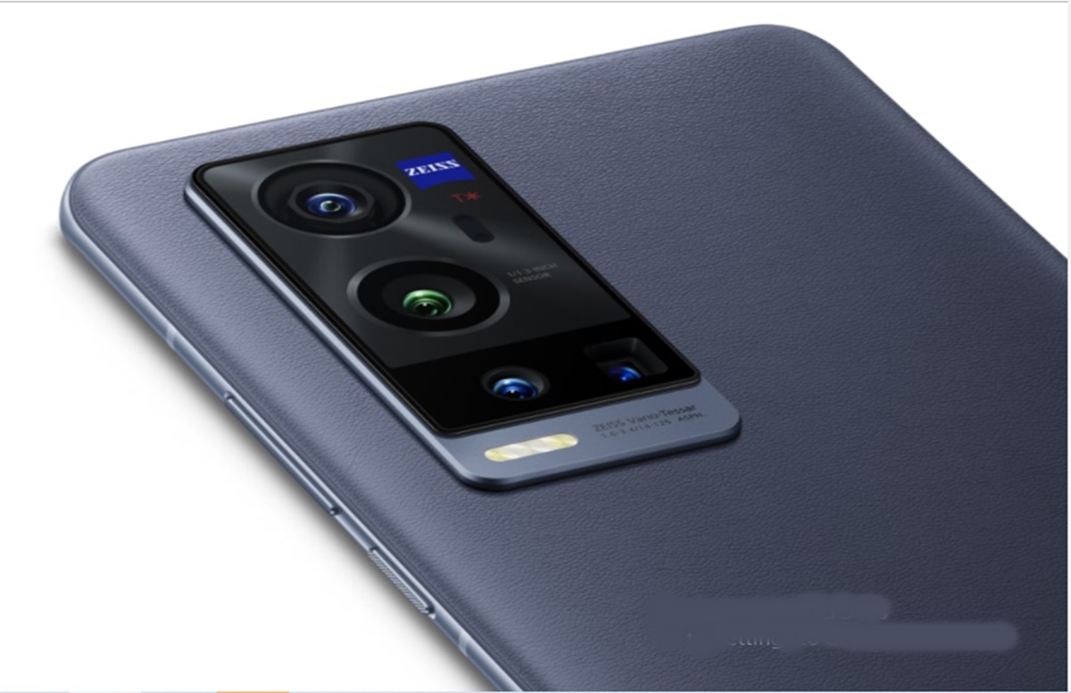 भूल जाइये पॉपअप, नॉच और पंच होल सेल्फी कैमरा, अब फोन में आ रहा है ड्रोन ...