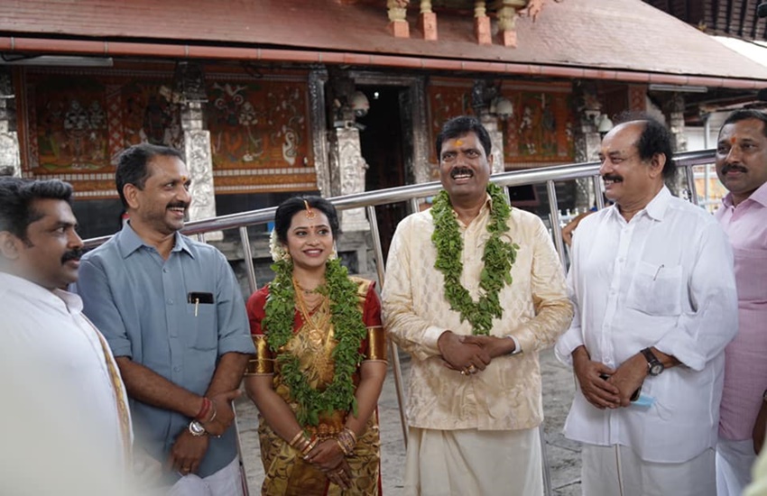 BJP national secretary Arvind Menon got married, see photos- बीजेपी के ...