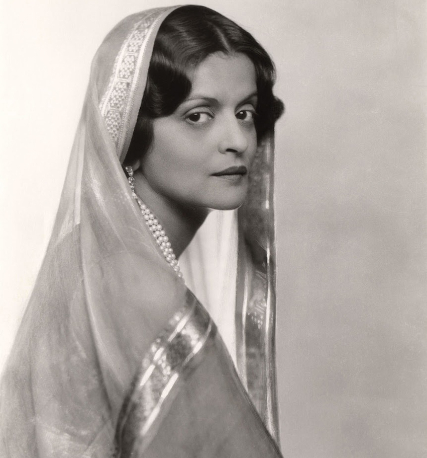 Princess Of Baroda Indira Singh use to wear sandals decorated by ...