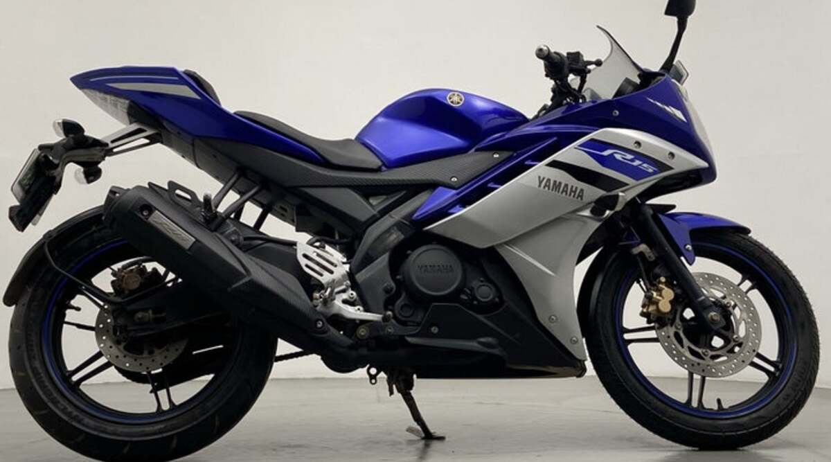 Second Hand Yamaha YZF R15 V2 in 69 thousand, with 1 year warranty plan ...