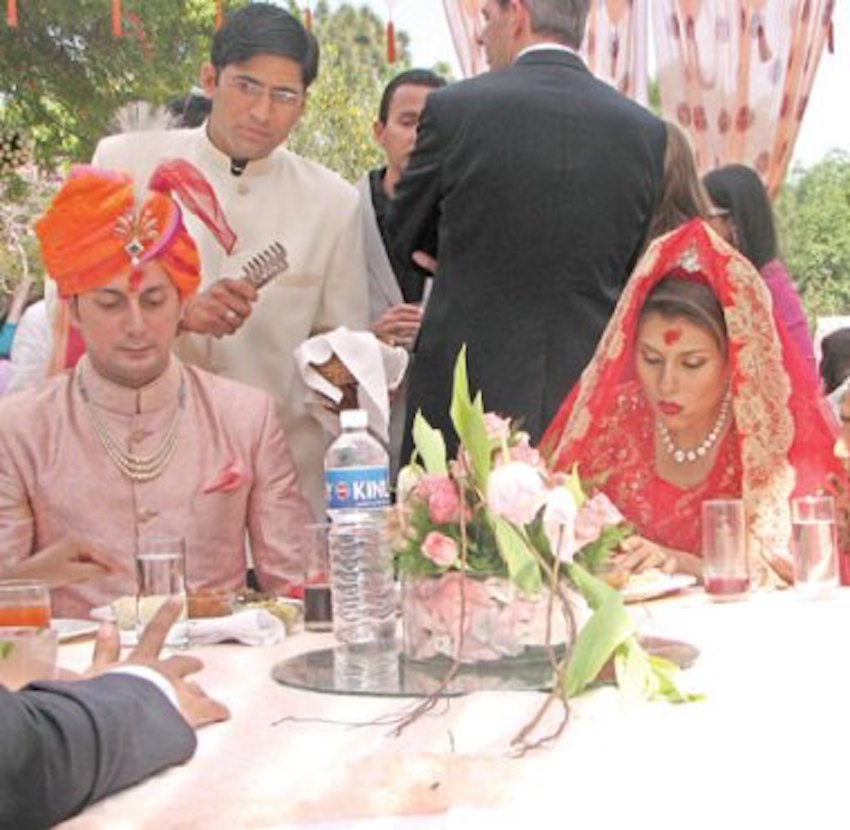 Jyotiraditya Scindia Vs Devyani rana: know all about Vasundhara Raje ...