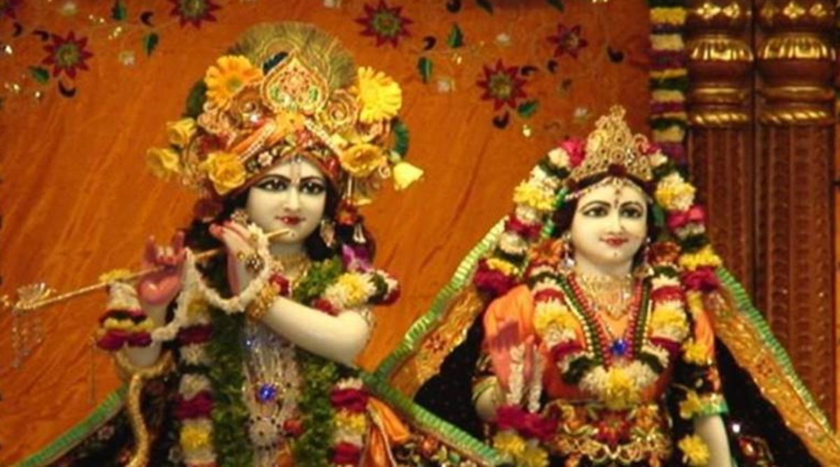 Radha Rani Ki Aarti Or Krishna Aarti: Do this aarti of Radha Rani on ...