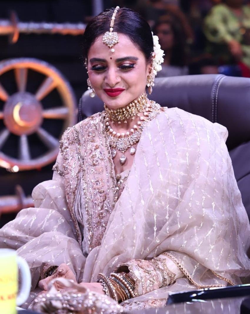 Rekha Wiki Bio Networth Income: Know all about source of income of ...