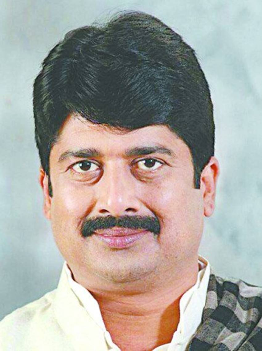 raja Bhaiya Self revealed in an interview with aaj tak news channel ...