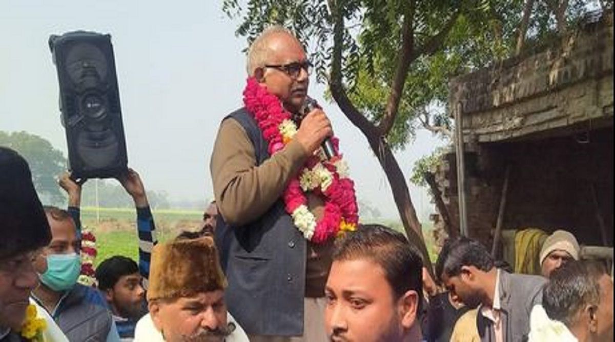 mulayam singh yadav Samadhi hariom yadav attack on akhilesh yadav over family dispute - UP ...