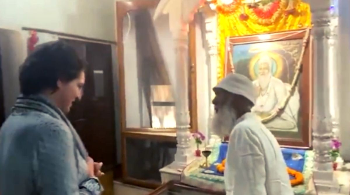 UP Election 2022 Congress Leader Priyanka Gandhi in Varanasi Kabir ...