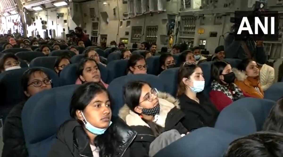 Students returned from Ukraine kept silence on the slogan of Modi ...