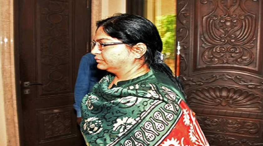 IAS Pooja Singhal Success Story from IAS Officer at 21 To hotwar Jail ...