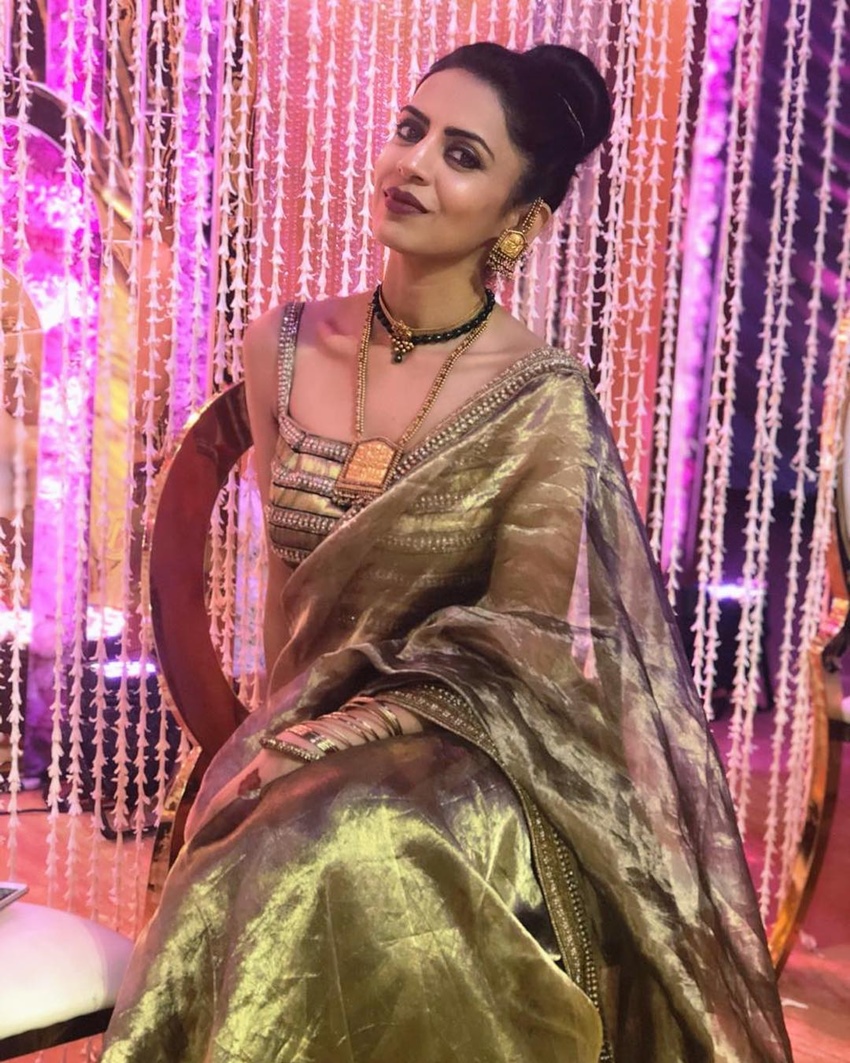 Ashram 3: Esha Gupta to Tridha Choudhary, These actresses gave bold ...