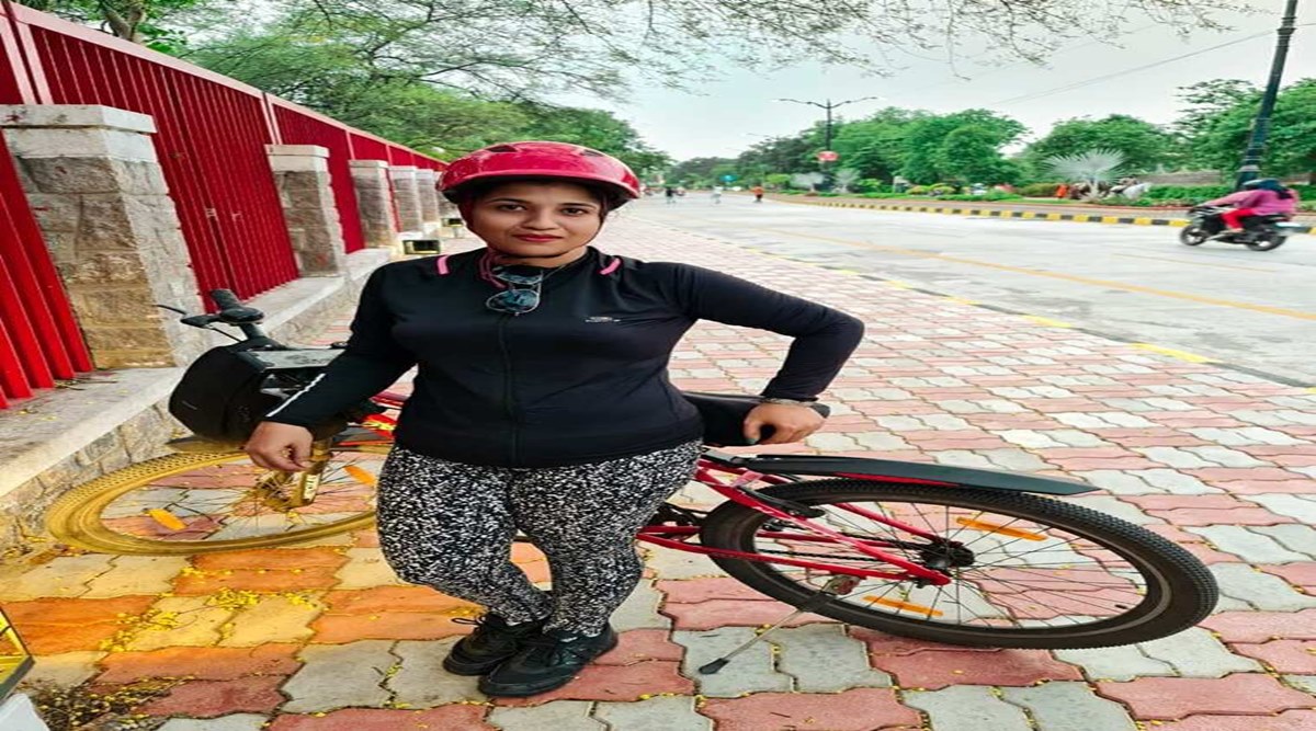 छाए में धूपघड़ी-sundial in the shade | Jansatta